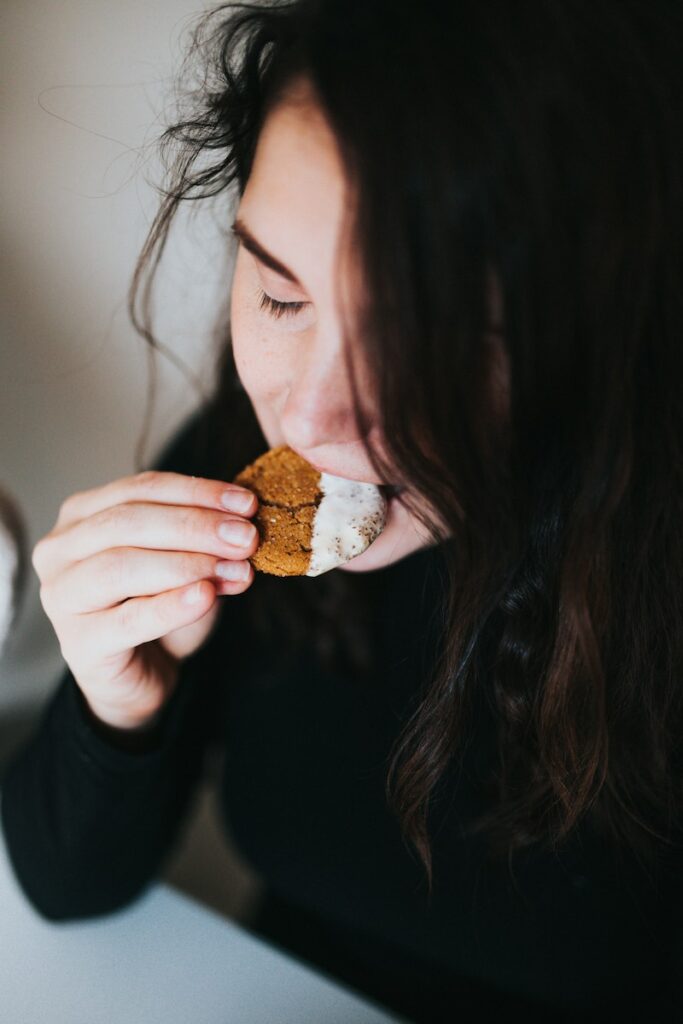 How Sleep Affects Eating Habits: Uncover The Negative Impact